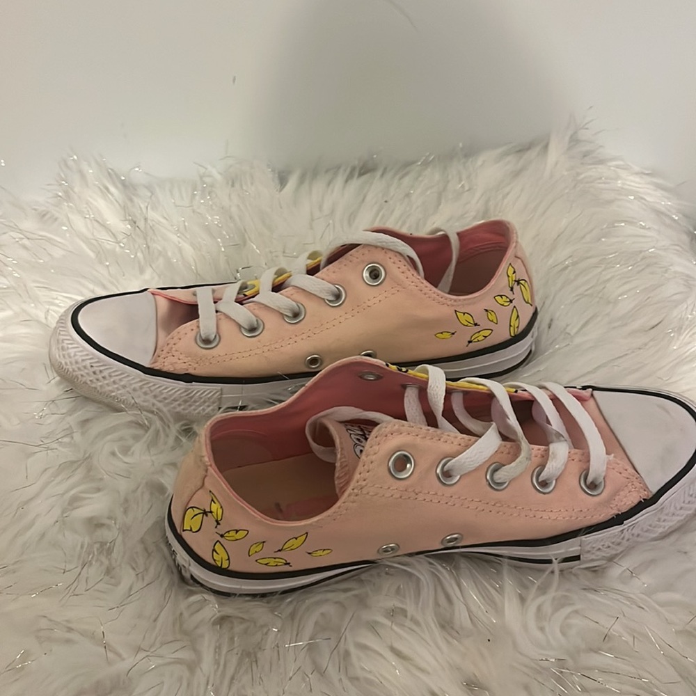 Converse Chuck Taylor Looney Tunes Tweety Bird Sneake… - Gem